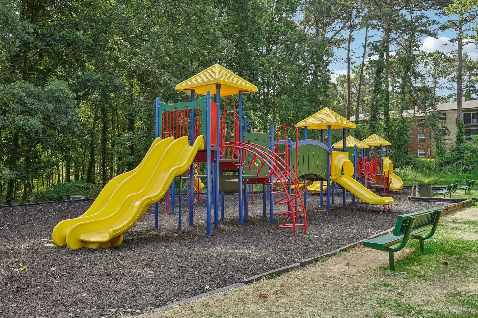Photos - Avondale Village